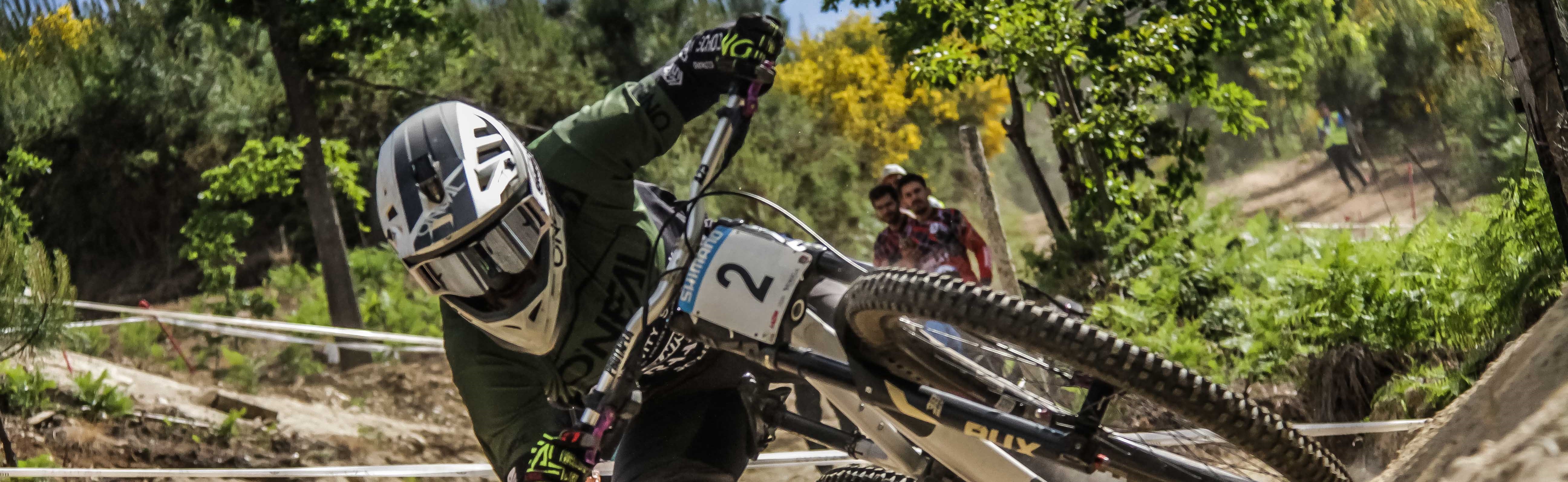 Jack Reading e Pi Mireia festejam em Boticas – Roda na Frente ...