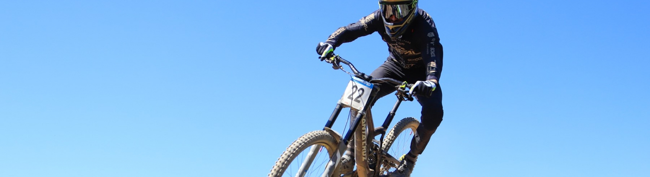 Jack Reading conquista Downhill Internacional Serra do Caramulo – Roda ...